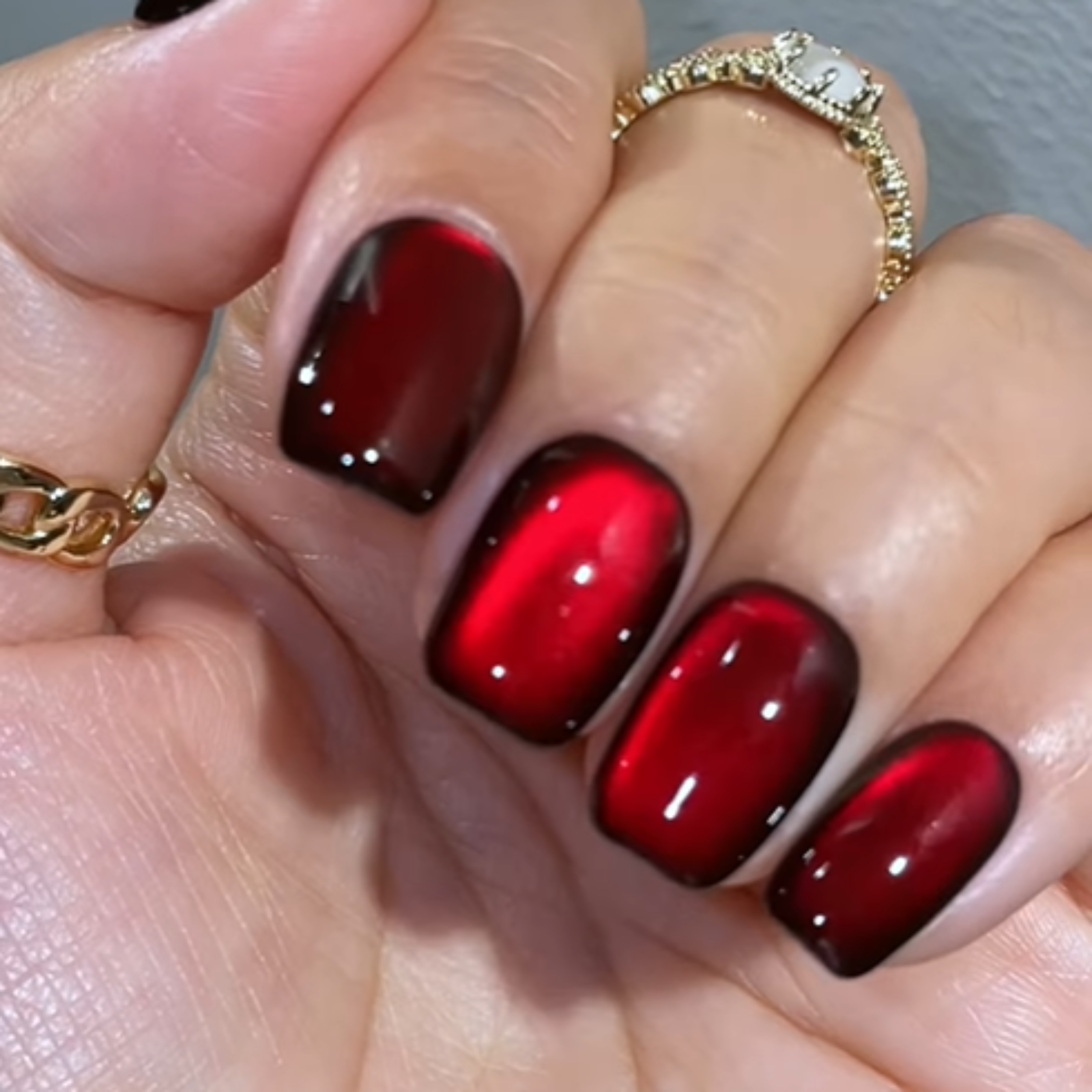 Square Ruby Velvet Magnetic Fake Nail Black & Red Cat Eye Press on ...